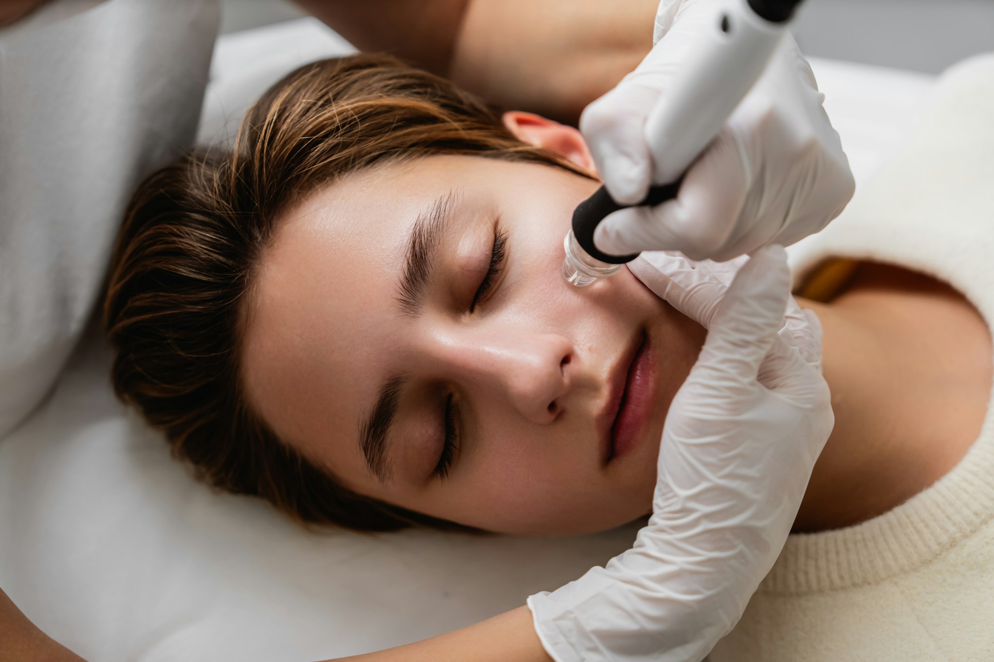 Tips to Choose The Best Facial For Your Skin Type