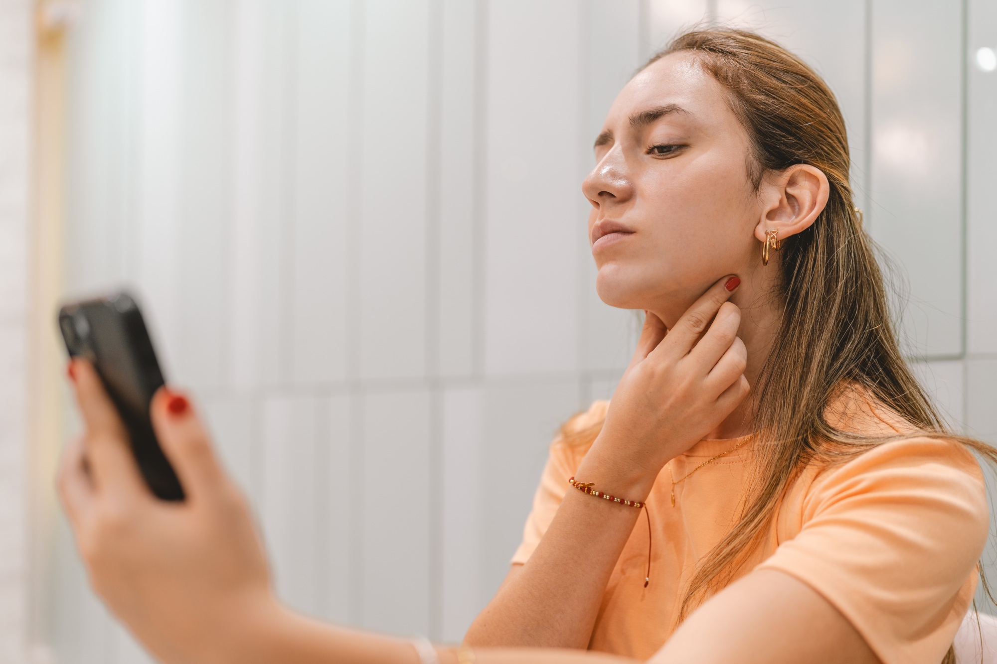 The Non-surgical Fix for a Double Chin: Kybella Explained